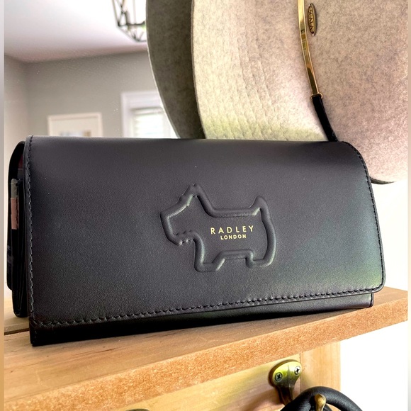 RADLEY LONDON | Bags | Nwt Radley London Shadow Large Flapover Wallet ...